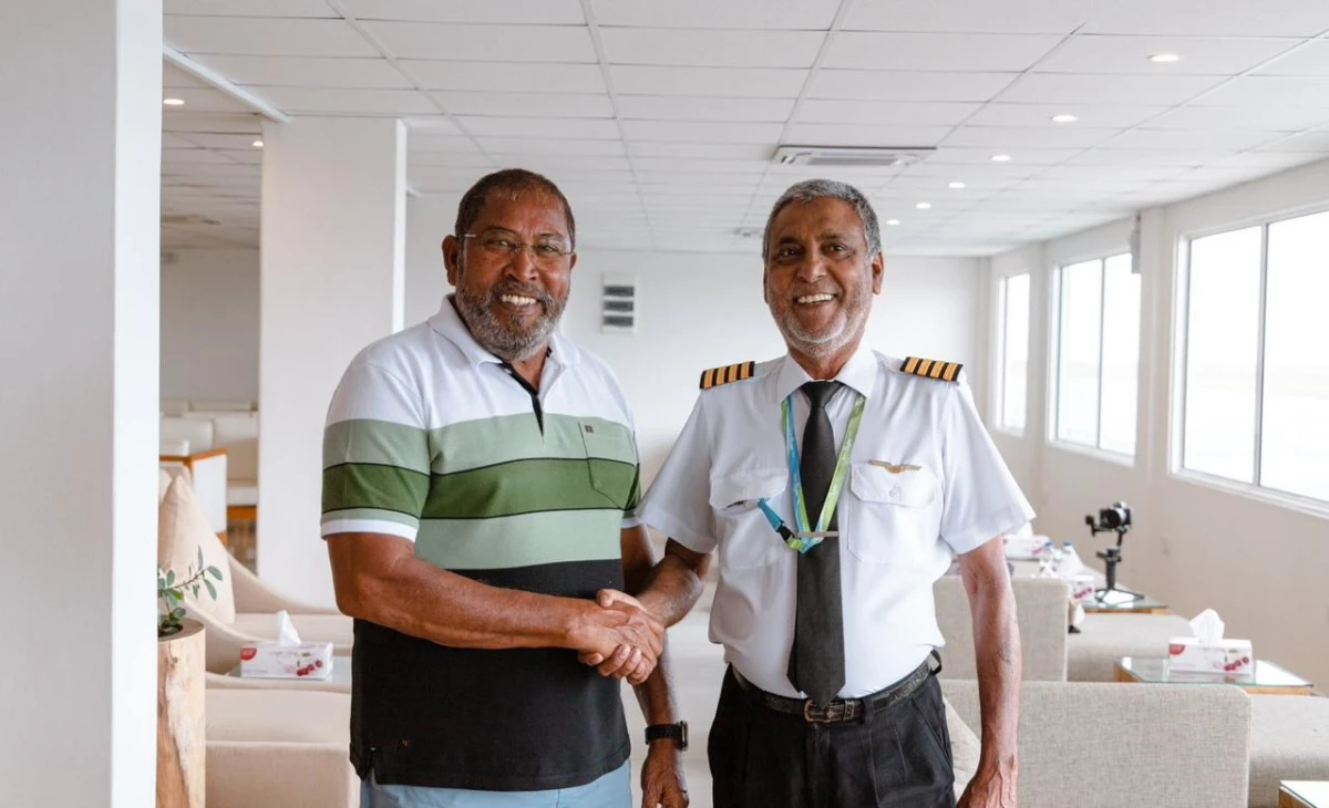 Qasim Ibrahim Congratulates Capt. Rasheed on Retirement from...