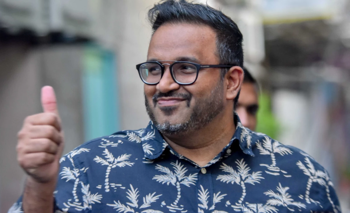 Adeeb's Overseas Permit Expires; Still in abroad!